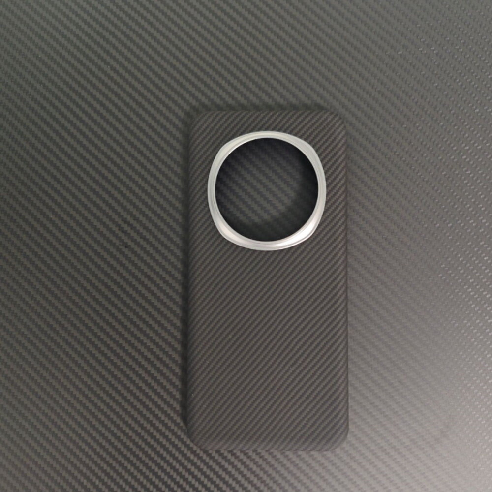Карбоновый чехол Carbon Shield для Honor Magic 7 Pro Metal Frame 600D