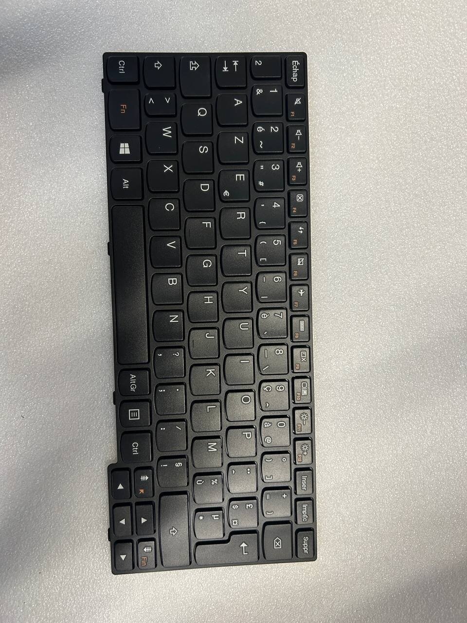 Клавиатура для Ноутбука Lenovo LenovoE10-30 раскладка - француская, черная (25216115)