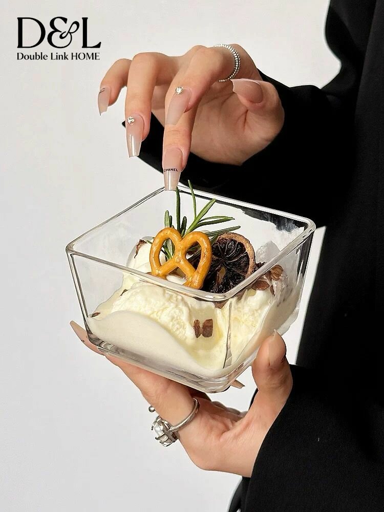 Креманка, розетка