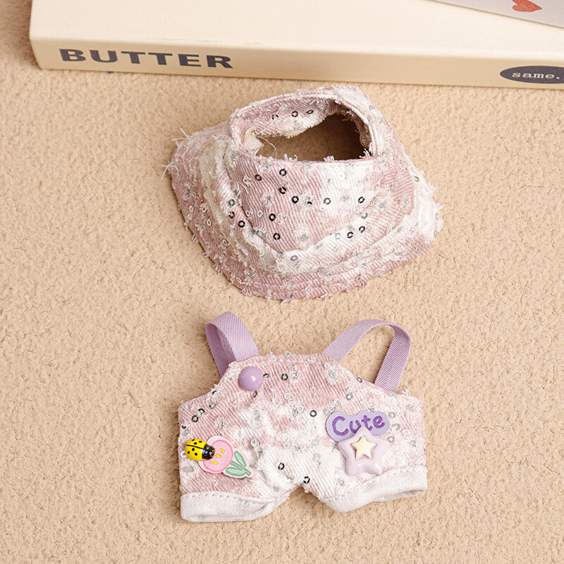 Новый 17-сантиметровый кулон Labubu, одежда, подтяжки, капюшон, встроенная рыбацкая шляпа, комбинезон для куклы Labubu,