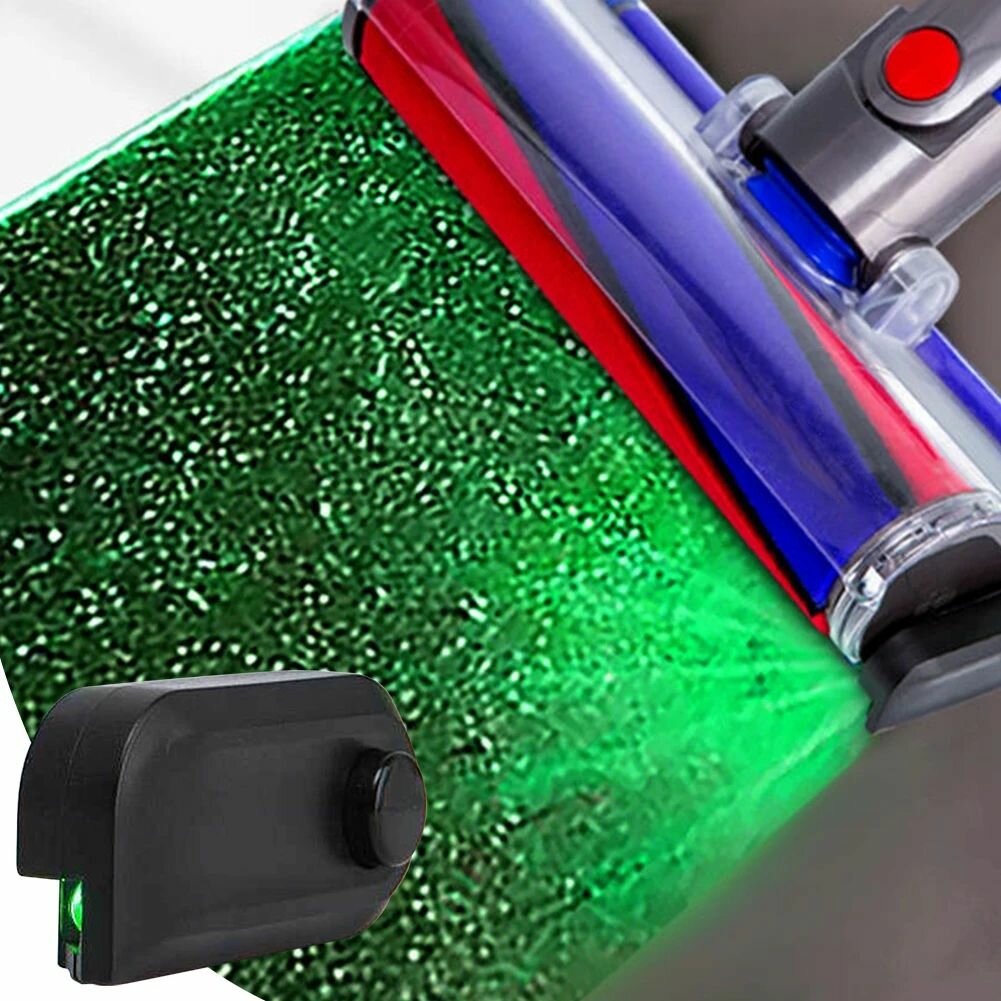 Подсветка лазерная на щетку к пылесосам Dyson V7 V8 V10 V11 V15 имеет аккумулятор с USB зарядкой. Лазер подсвечивает пыль
