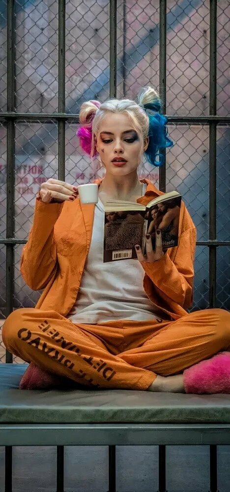 Алмазная Мозаика "Харли Квинн Из К/ф Джокер" 30x40 См, Безрамная, Идеальна Для Дома, Украшения, Подарков.