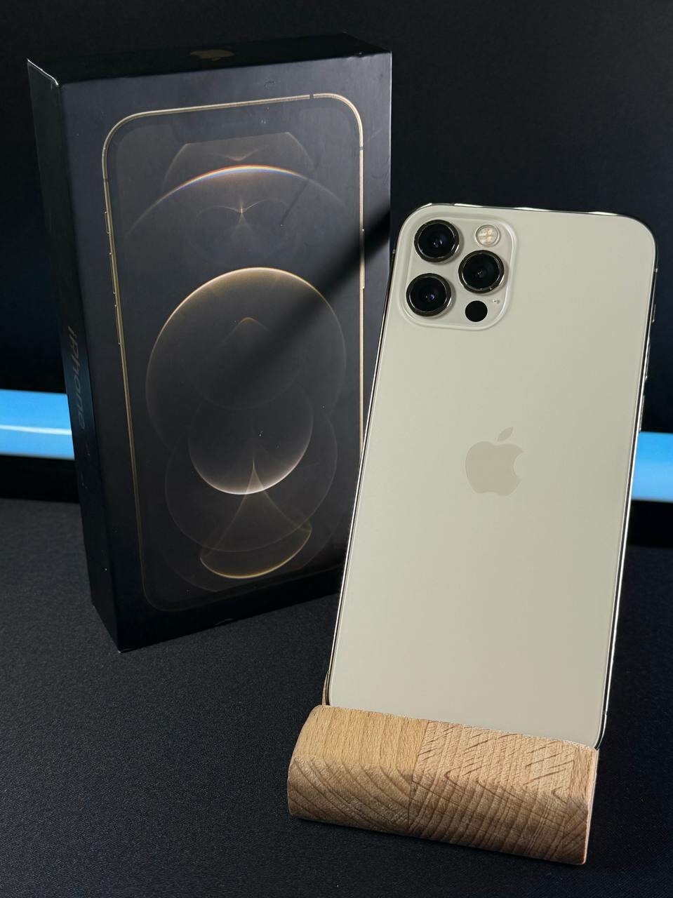 Смартфон Apple iPhone 12 Pro, 256gb, Gold, RU, nano SIM + eSIM
