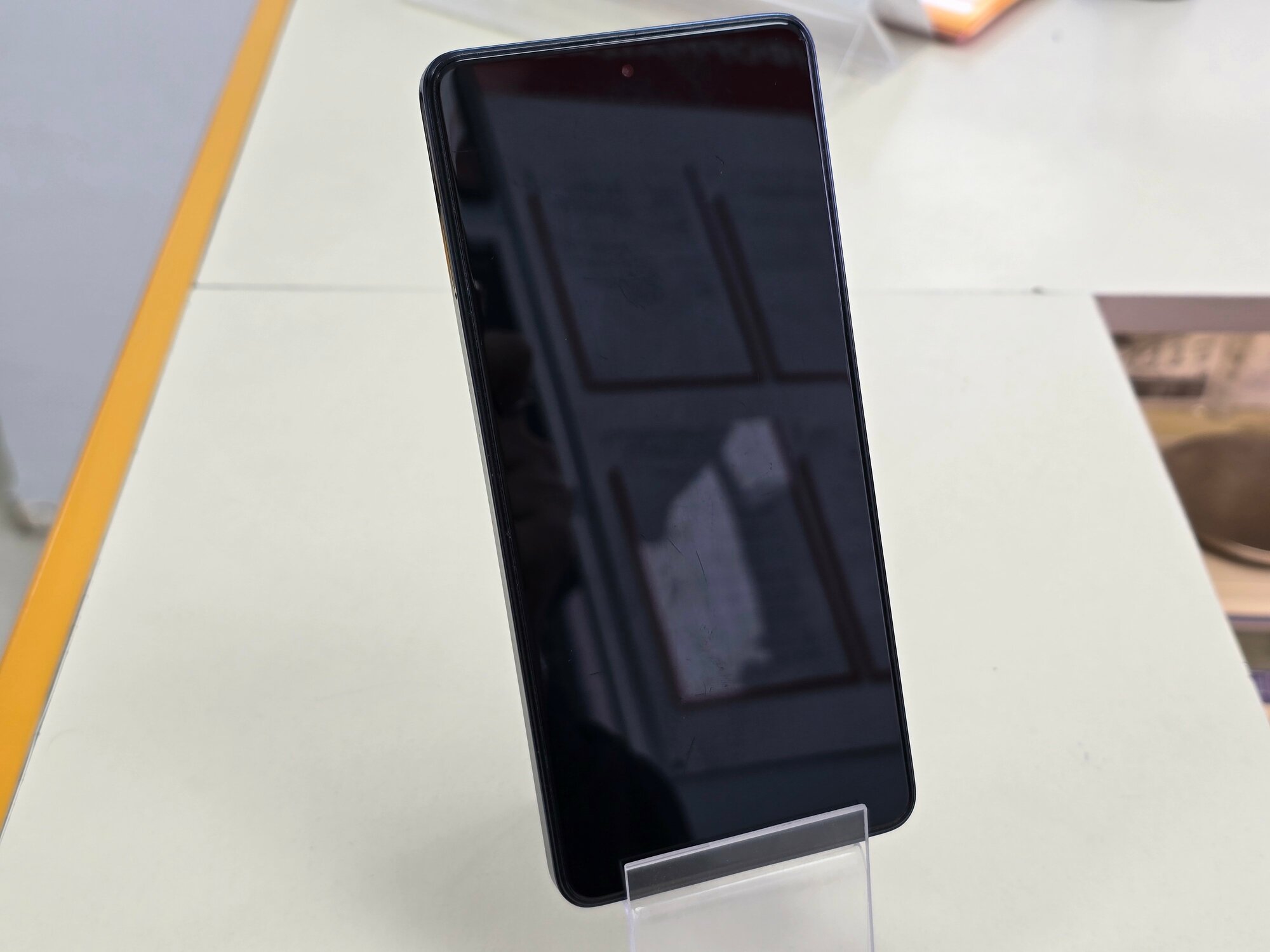 Смартфон TECNO Camon 20 8/256 ГБ, 2 nano SIM, Predawn Black (черный)