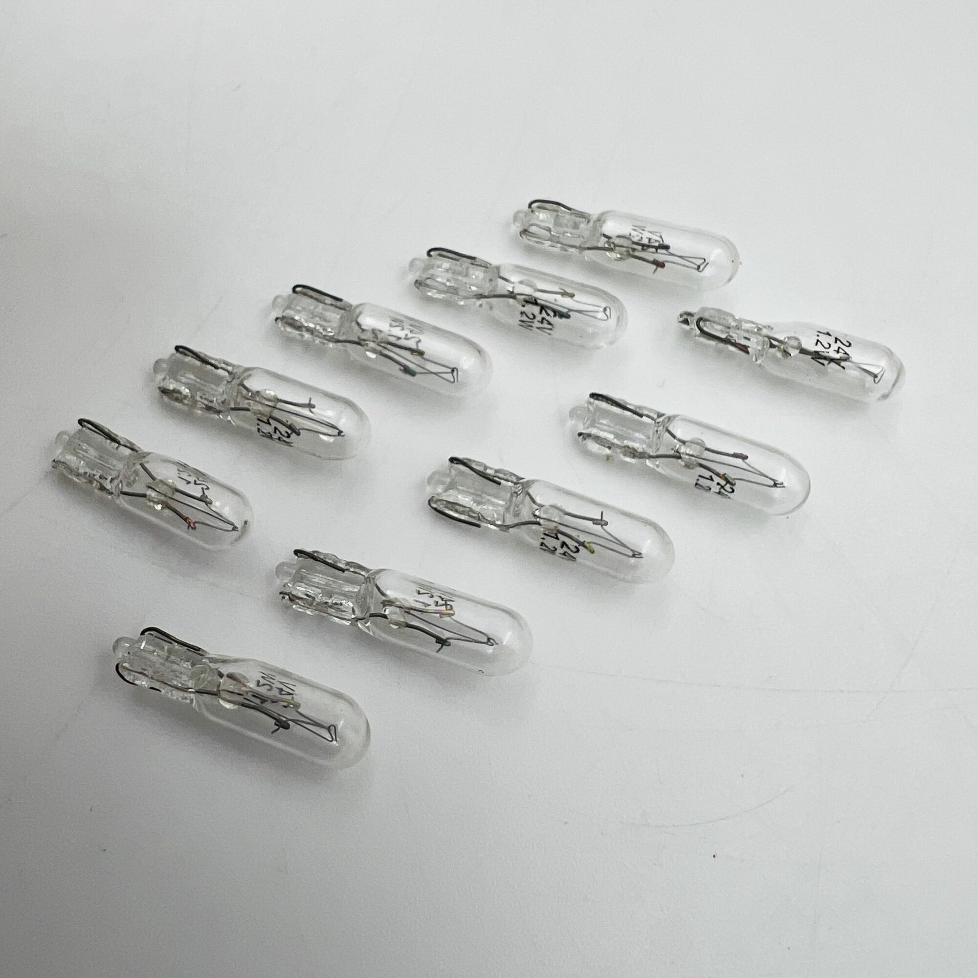 Лампа автомобильная T5, 10 шт. арт. Z22871-Т5/24V