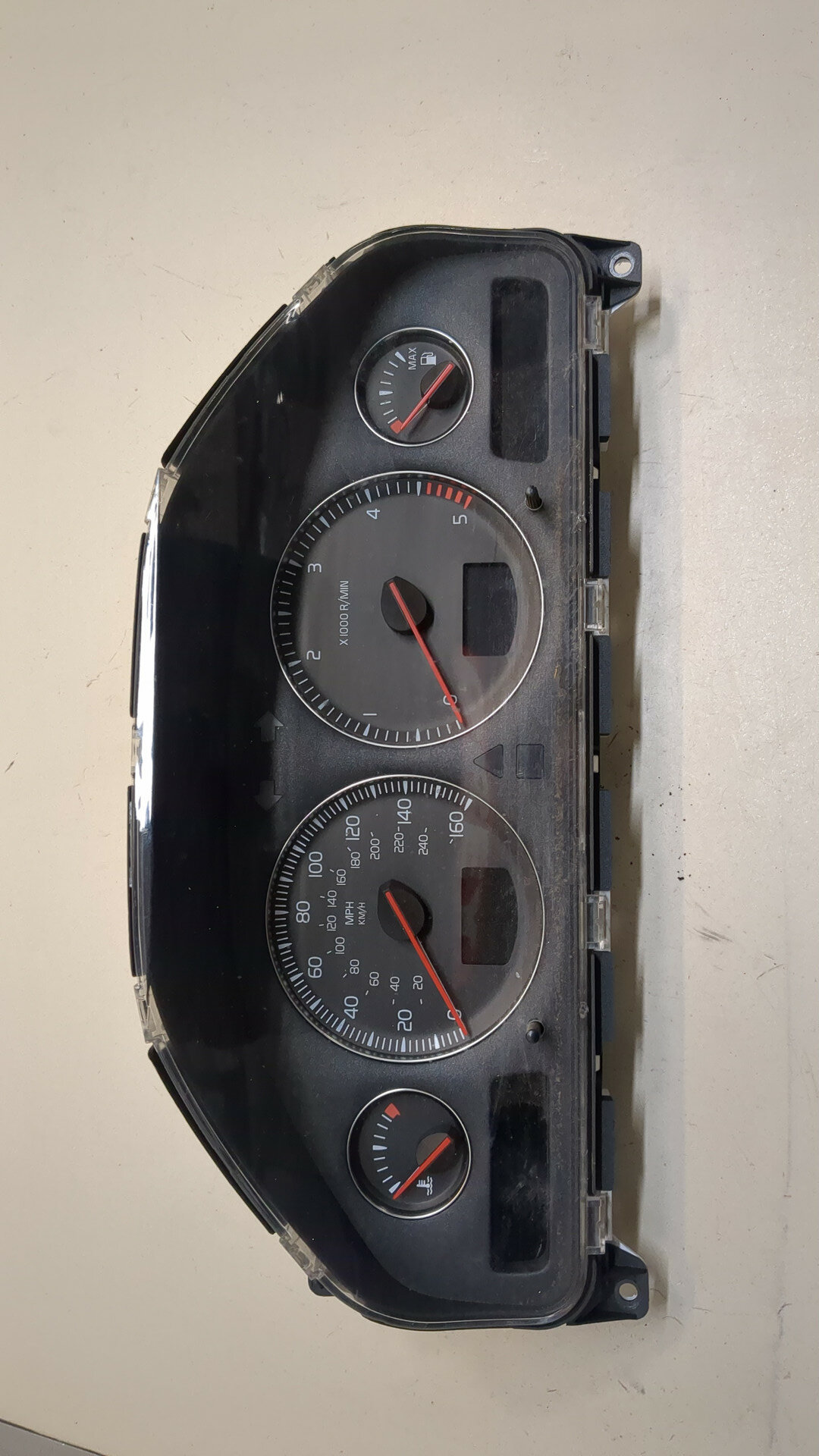 Приборная панель Volvo XC90 Б/У