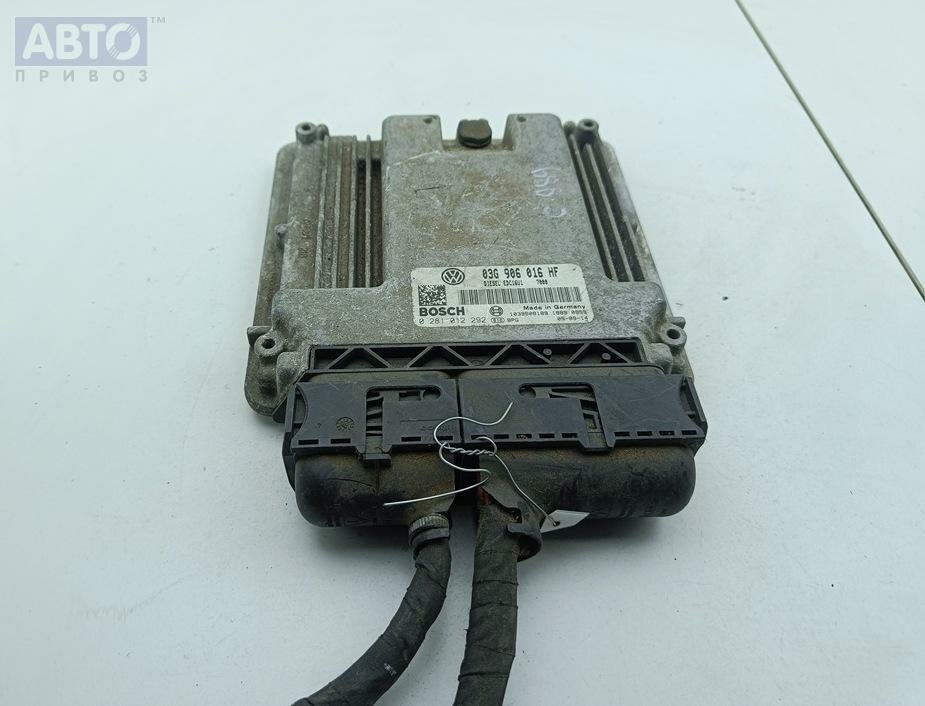 Блок управления двигателем (ДВС) Skoda Octavia mk2 (A5 1Z) 2004-2013