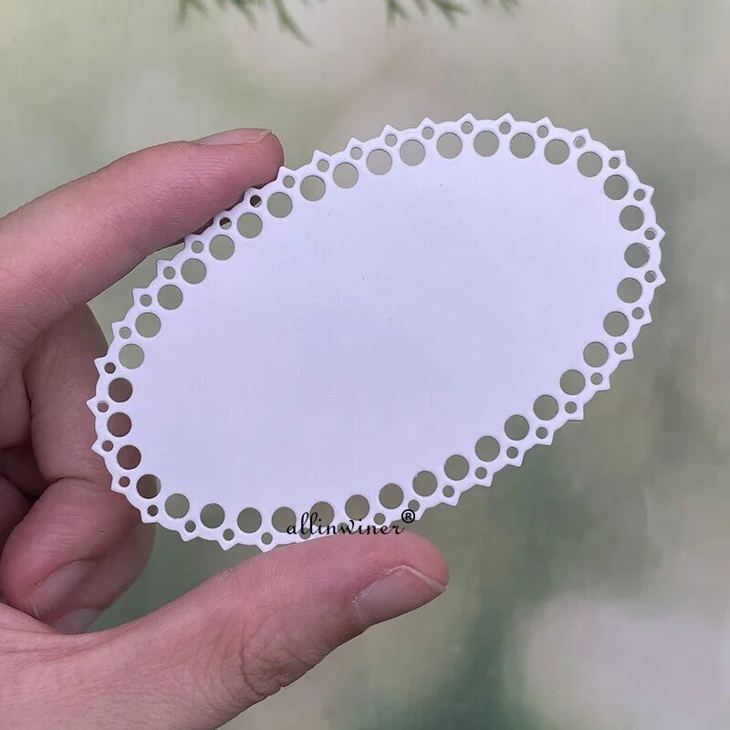 Металлические пресс-формы для скрапбукинга Oval Frame GFSDU