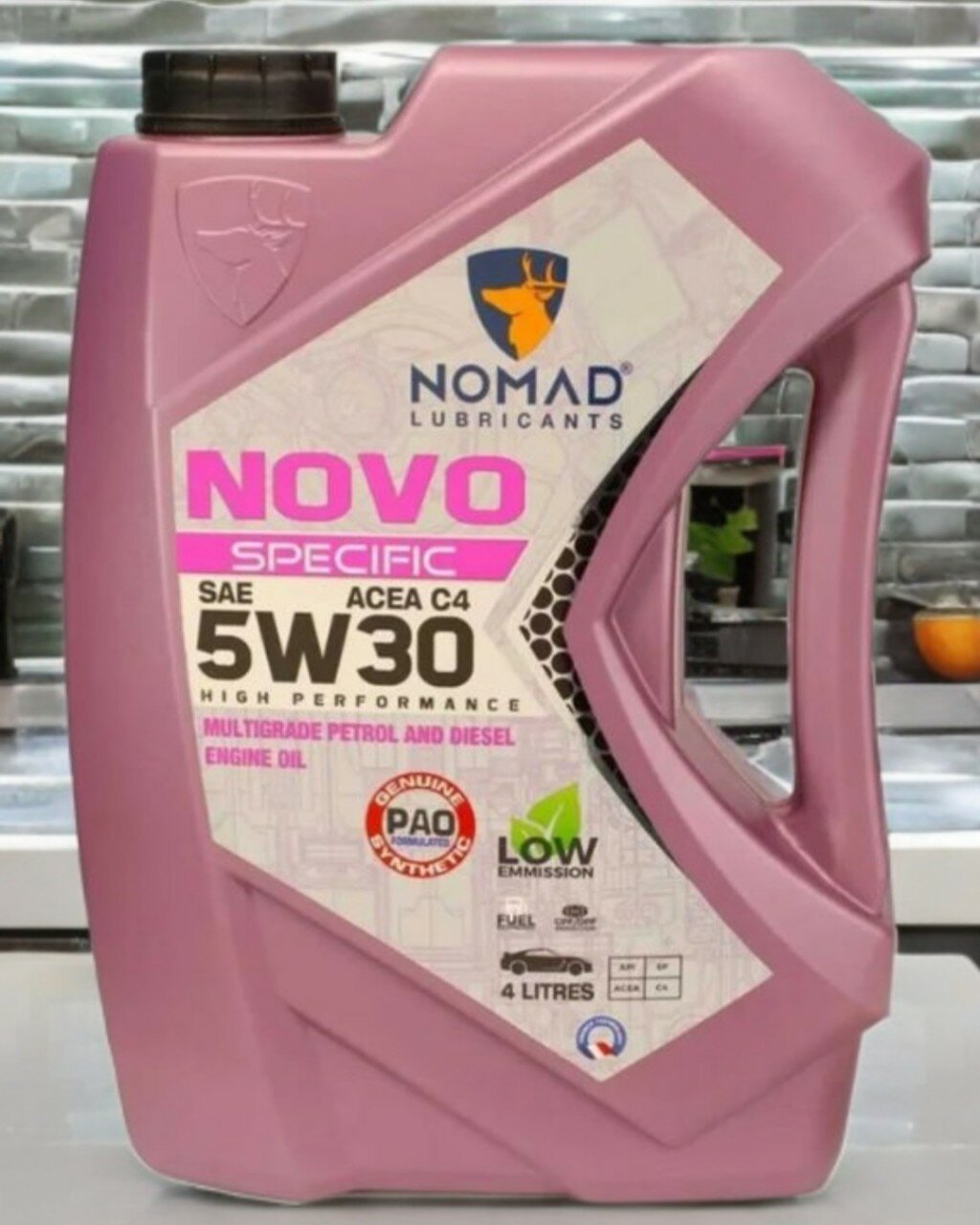 Масло моторное NOVO Specific C4 5W-30 (4 л.) Specific C4 4л NOMAD 6290360901763