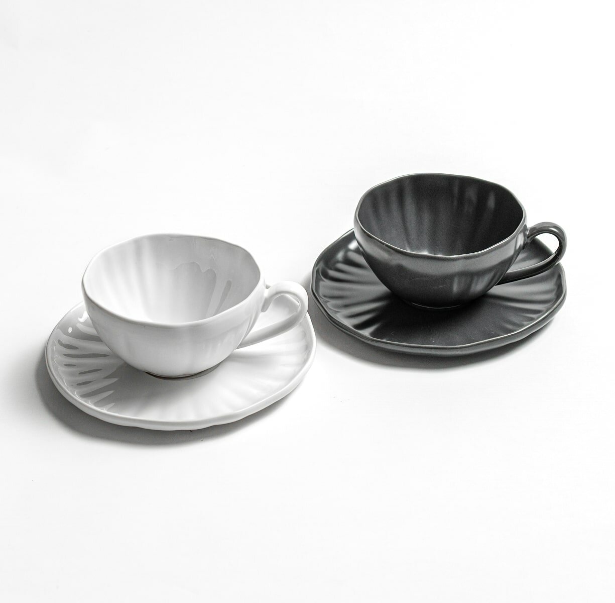 Чашка с блюдцем STENOVA HOME Lotus 250мл фарфор черный