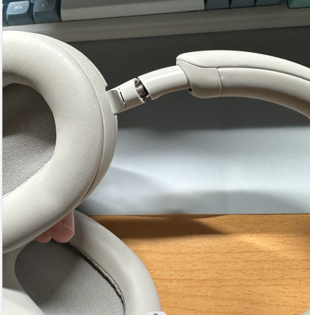 Ремонт проблемы с подзарядкой Sony WH-1000XM3, XM4, XM5, на Таобао