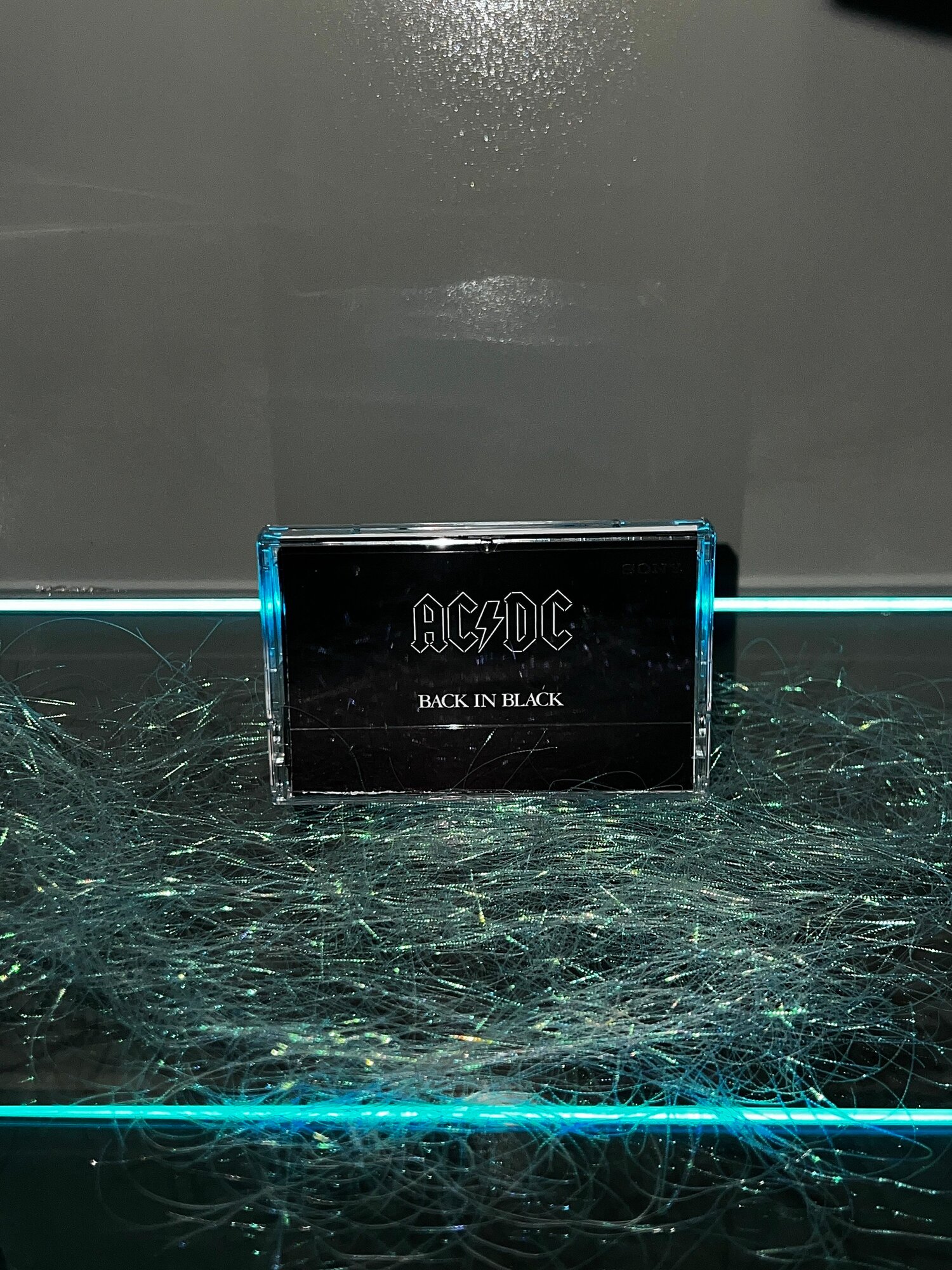 Аудиокассета ACDC - Back in black