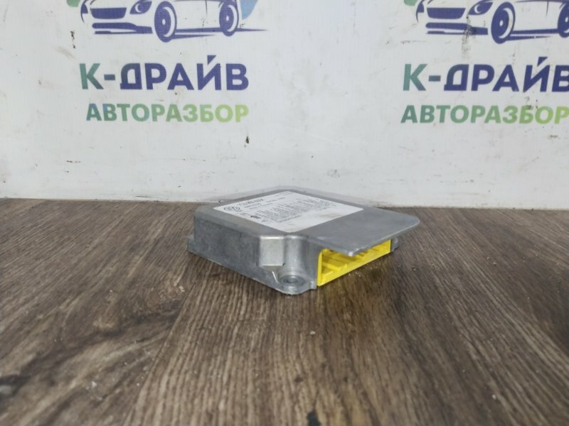 Блок управления SRS Skoda Fabia 2 1C0909605K