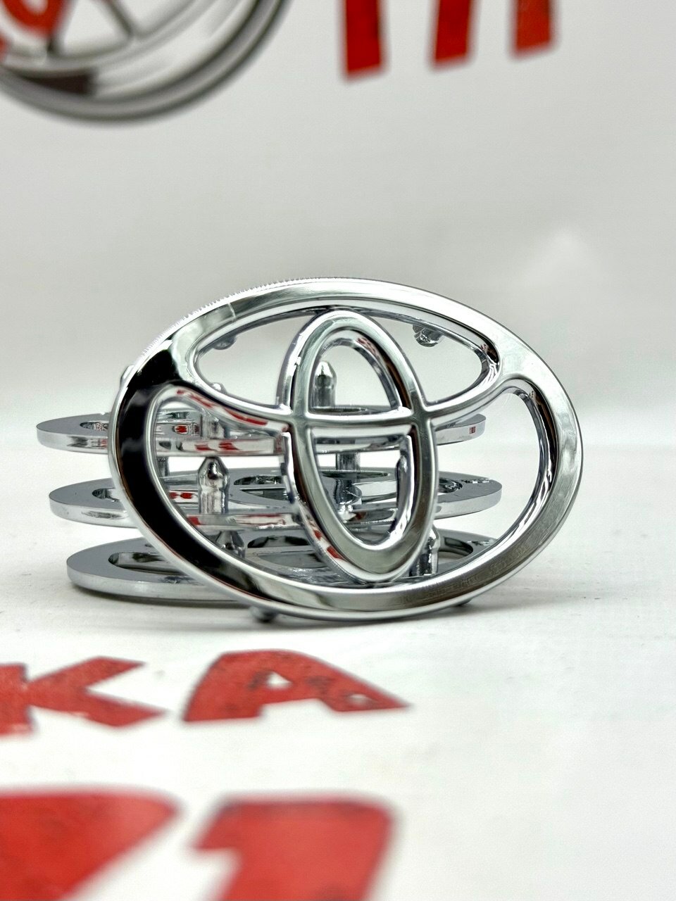 4шт Toyota 50/35 логотипы (С-570) (CHR)