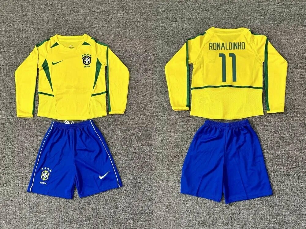 Форма футбольная