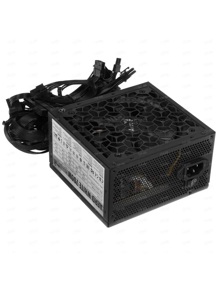 Блок питания AERO WHITE 700M ACPW-AR70AEC. A1 черный - 700 Вт