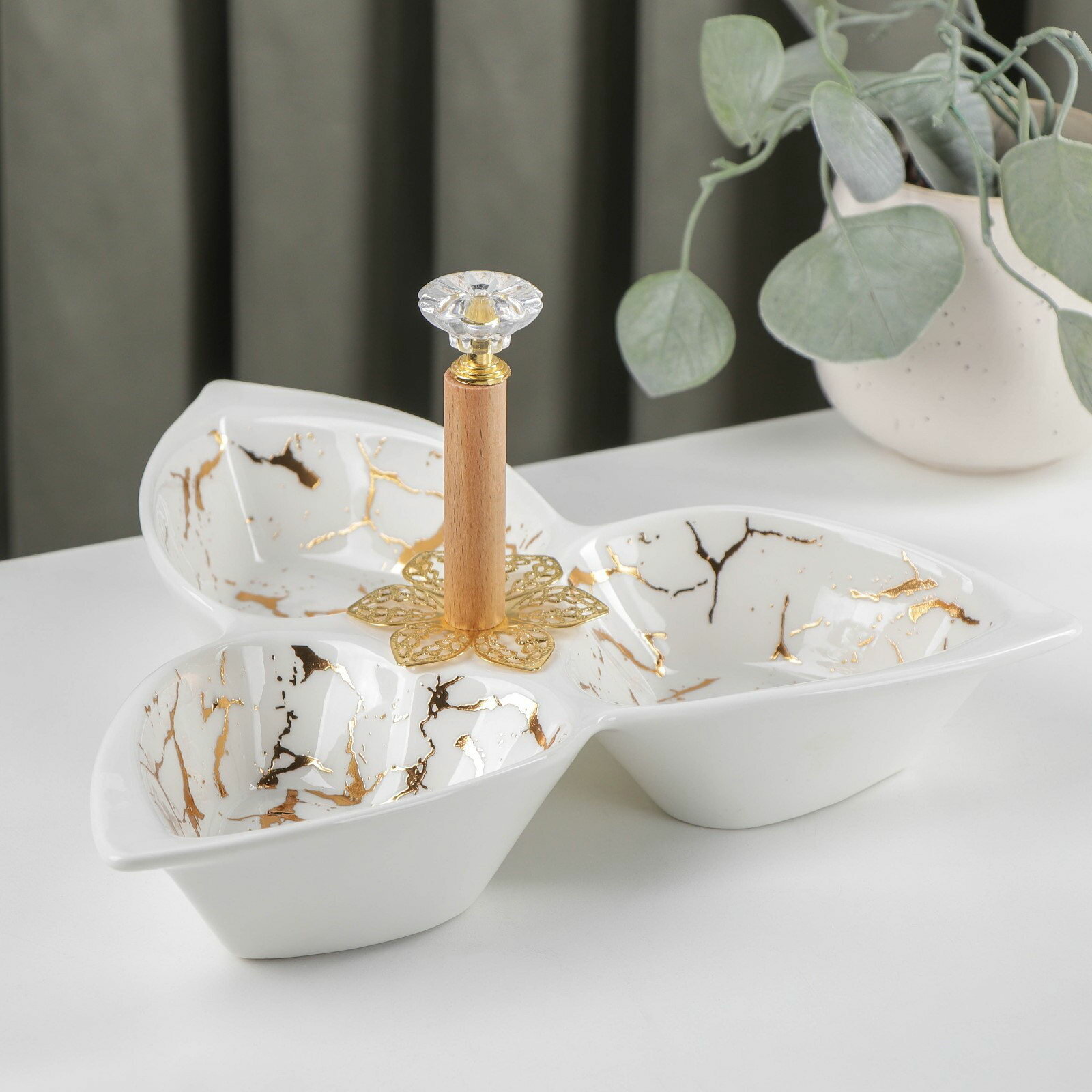 Менажница "Марбл", 160 мл, 3 ячейки, 25.3x23x4.5 см, керамика, белая