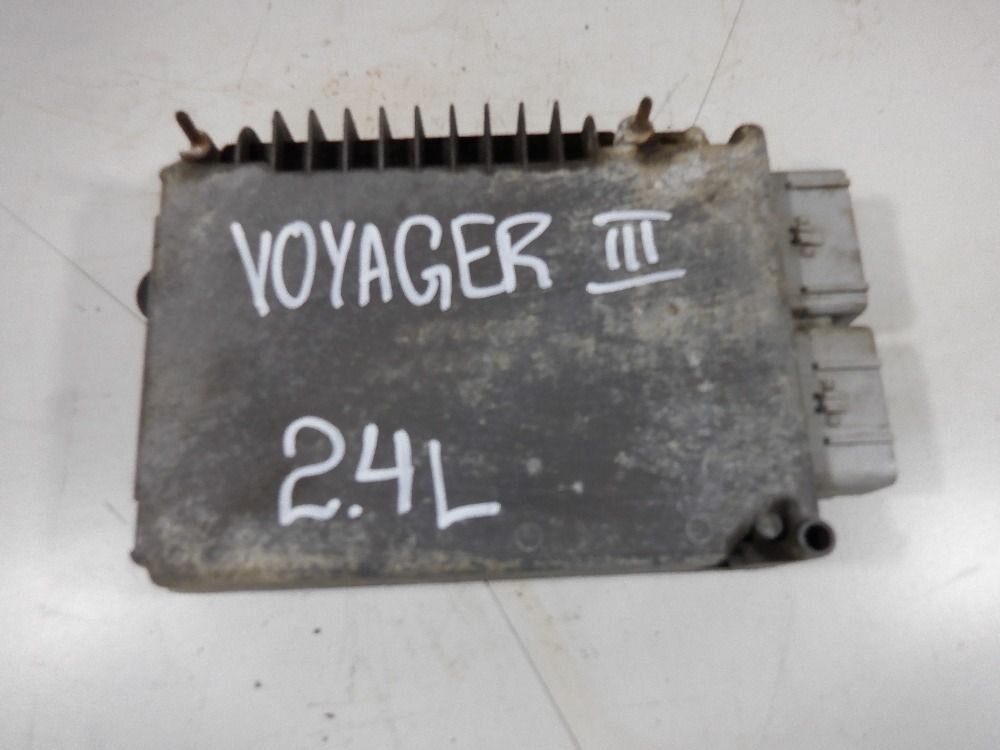 Блок управления двигателем Chrysler Voyager III 4727275AA