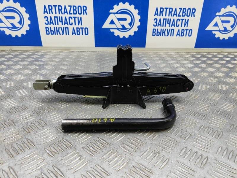 Б/У Домкрат Renault Kaptur / Рено Каптюр 2.0 F4RE410 143 Л.С 2018