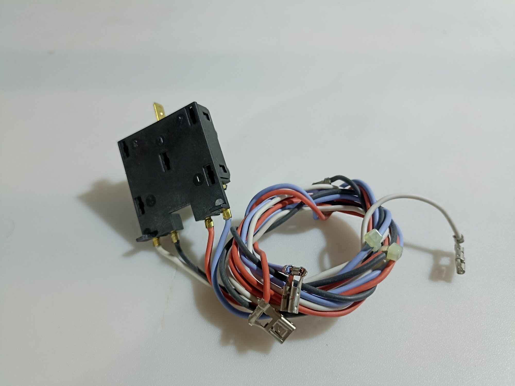 Датчик остаточного тепла, для плита электр. Горенье GEC5A11SG