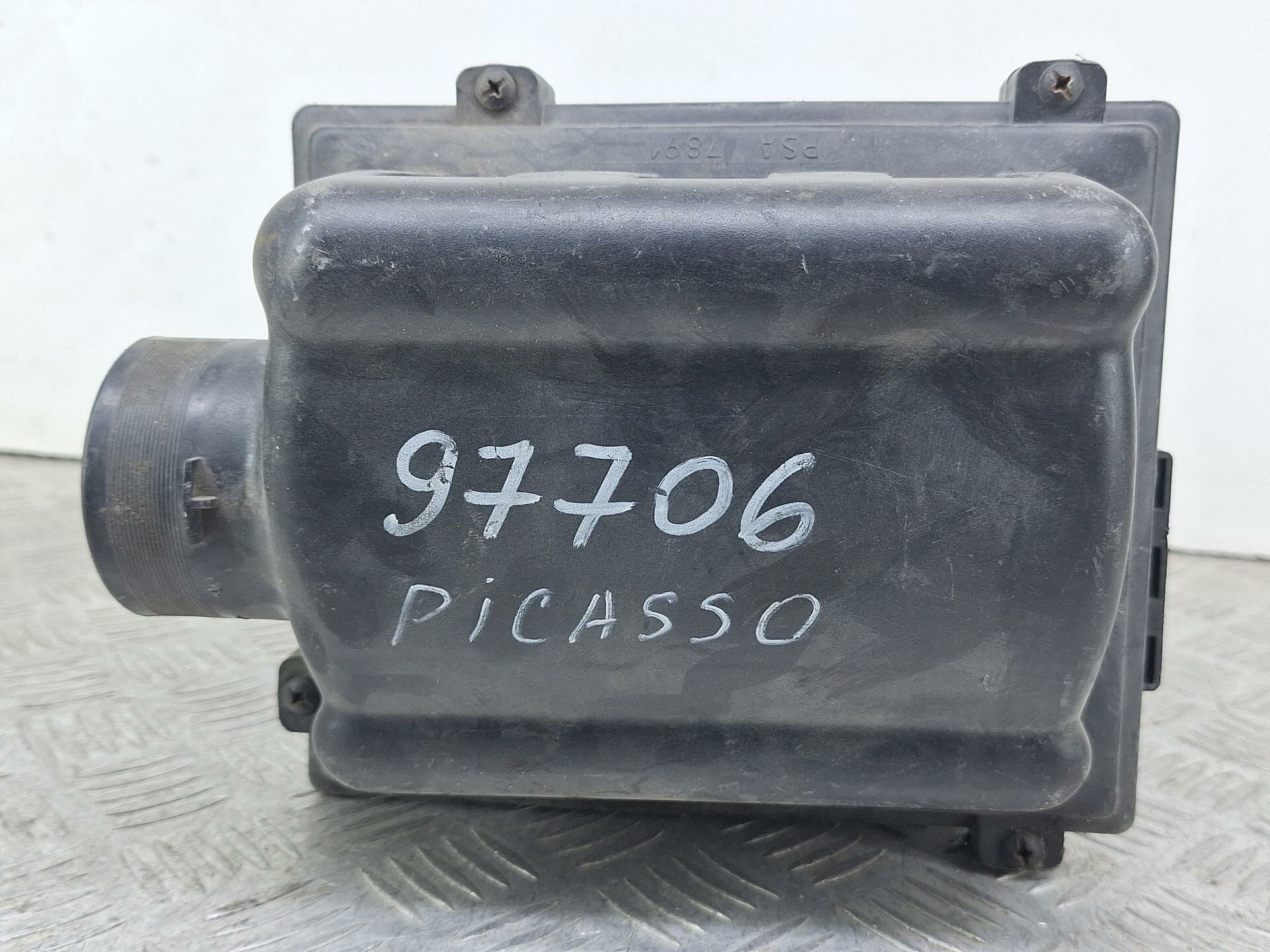 Корпус воздушногo фильтра Citroen Xsara Picasso (1999 - 2004) 9634107180
