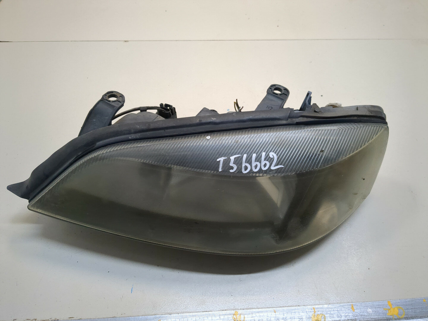 Фара (передняя) левая Opel Astra G Б/У