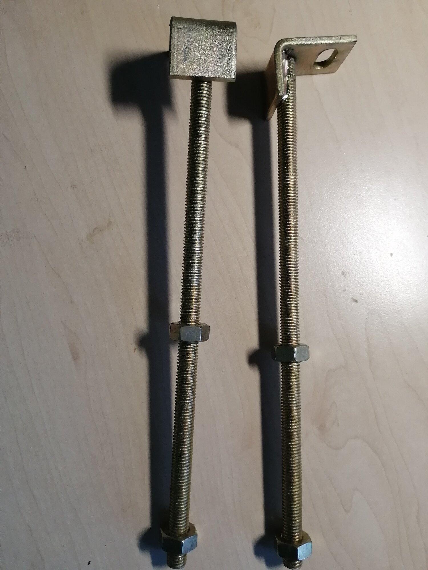 Крепеж к стене для инсталляции Ideal Standard W3089AA.