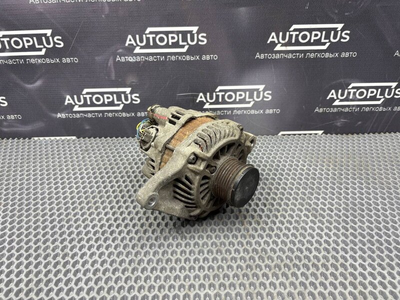 Генератор Mitsubishi Outlander 3 2013 (2.0 4B11) Б/У с пробегом