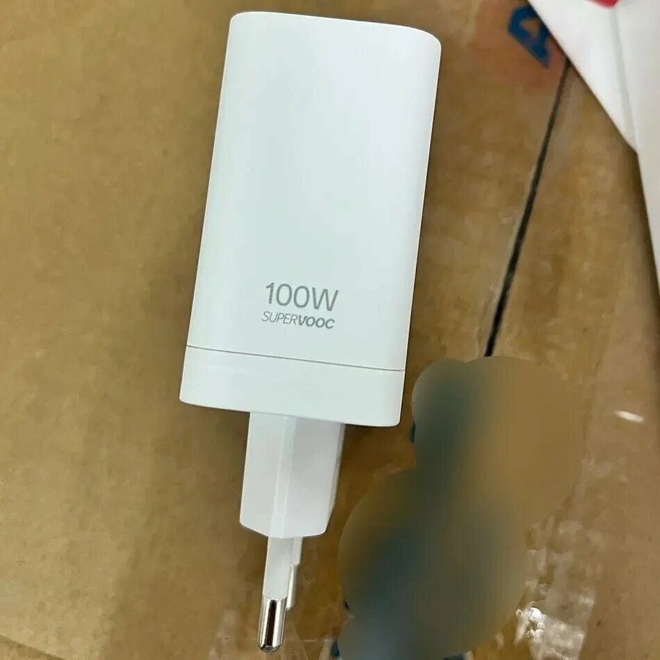 OnePlus SUPERVOOC 100W Адаптер питания EU — фото 1