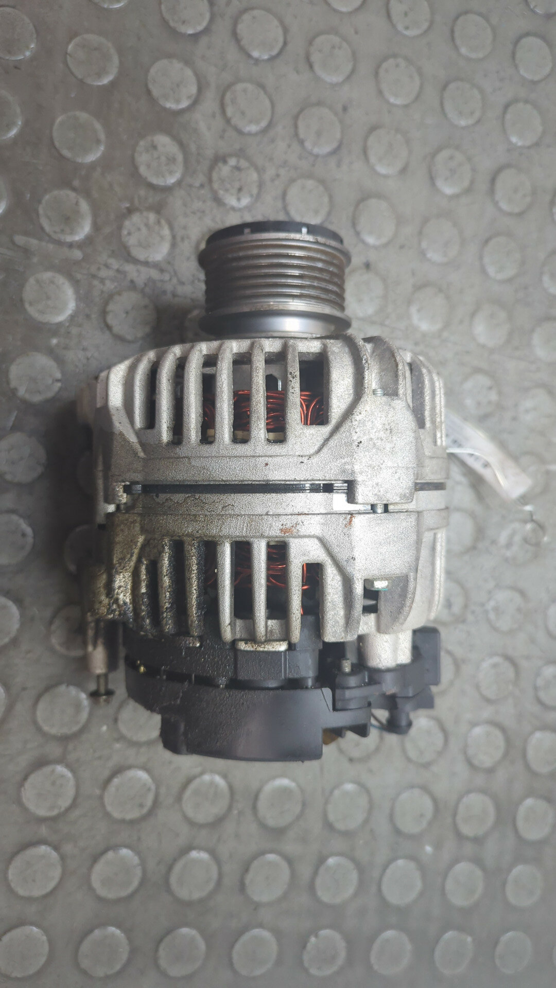 Генератор Seat Ibiza 2 Б/У