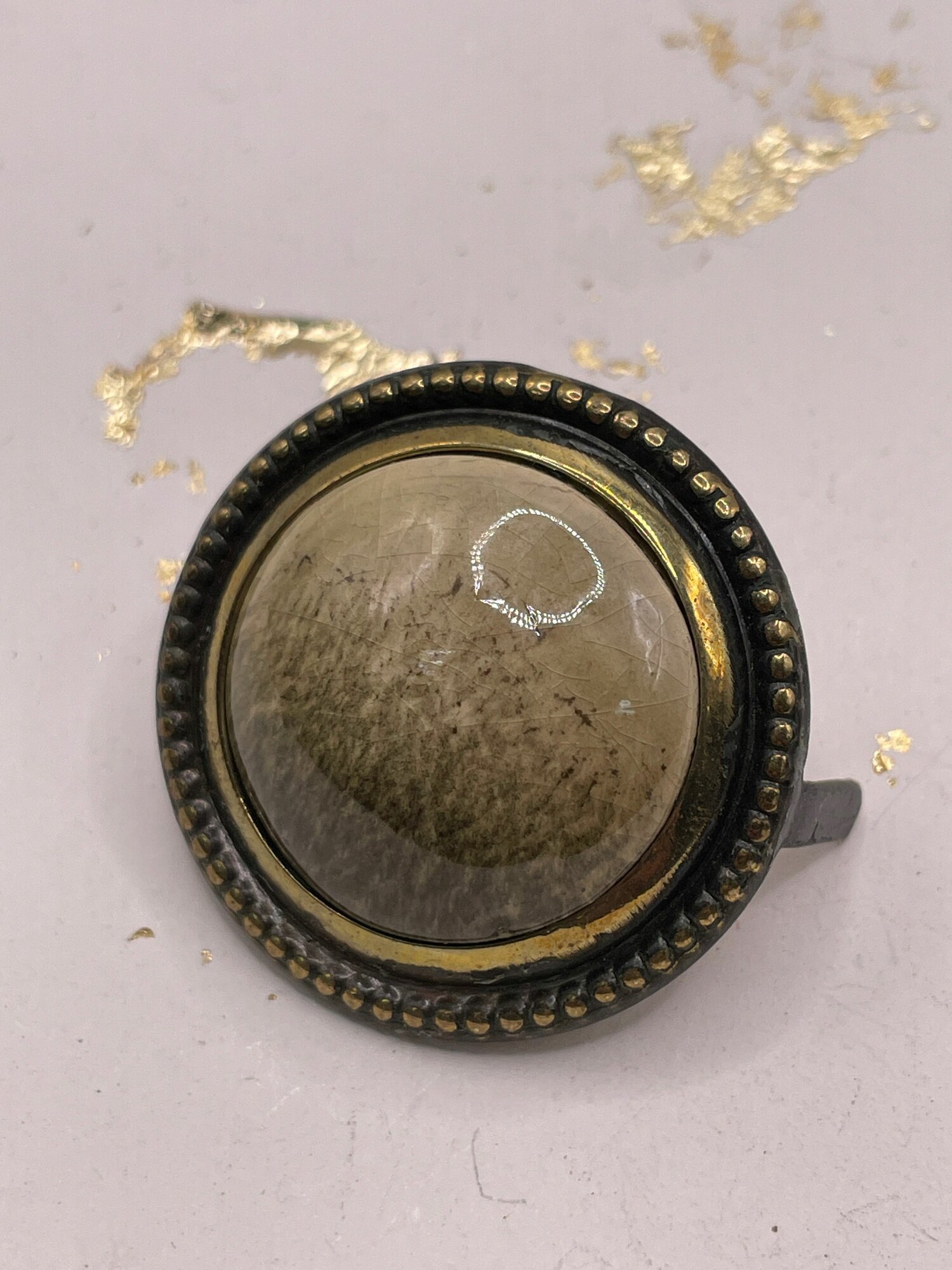 Винтажная прижимная брошь