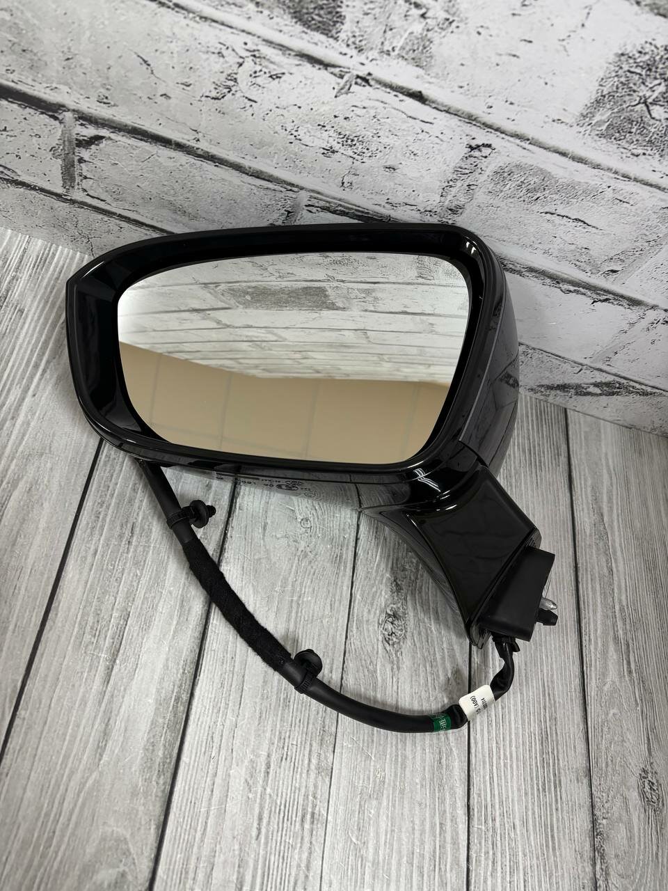 Зеркало левое Exeed LX новое оригинал