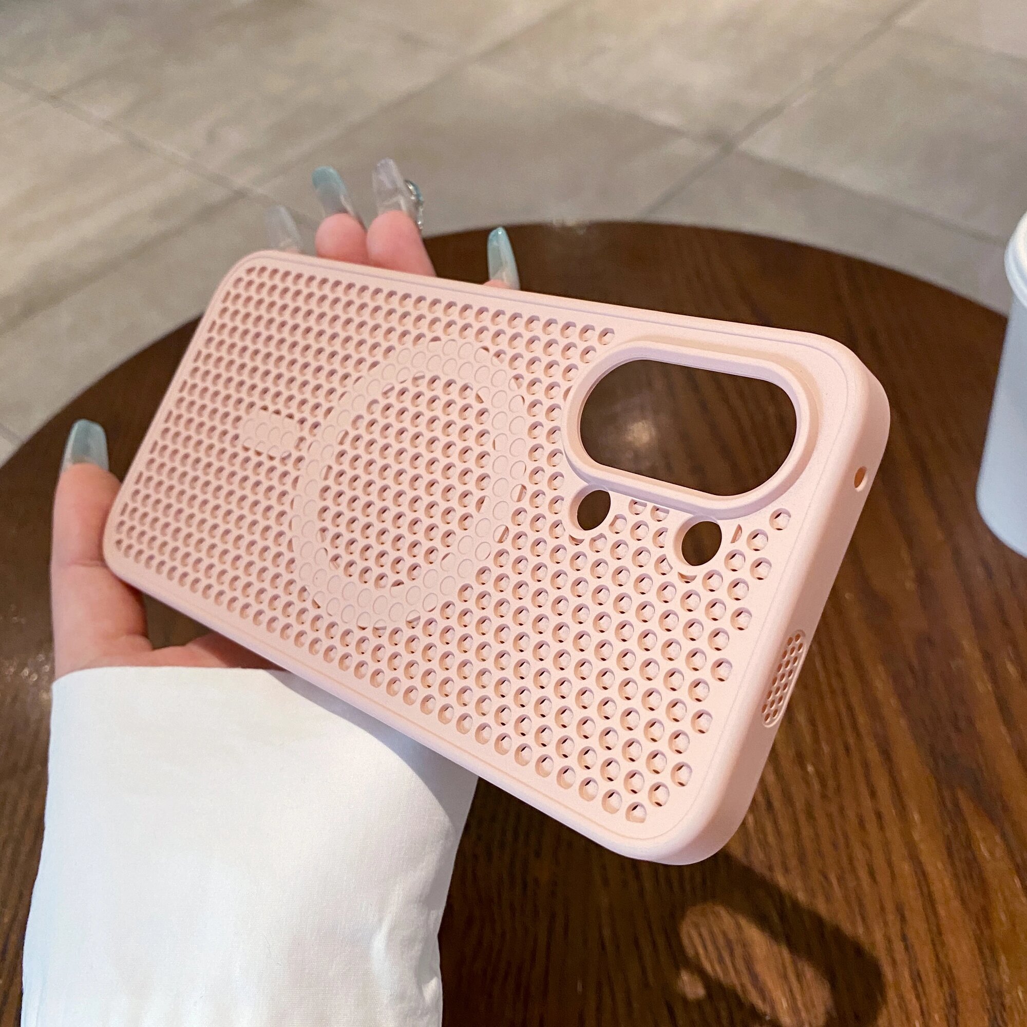 Розовый чехол для Poco X8 Pro Max с сетчатой текстурой
