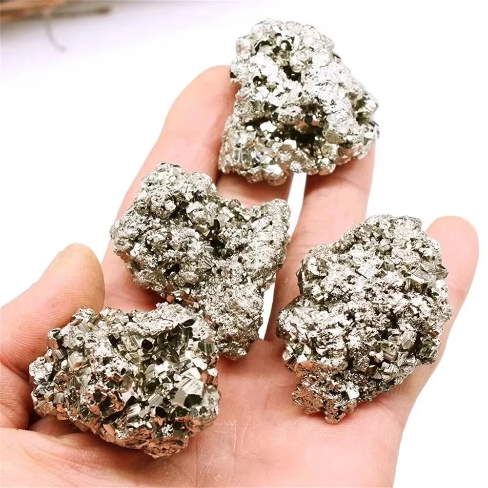 Пиритовые кристаллы, набор из 1 штуки 8-15g