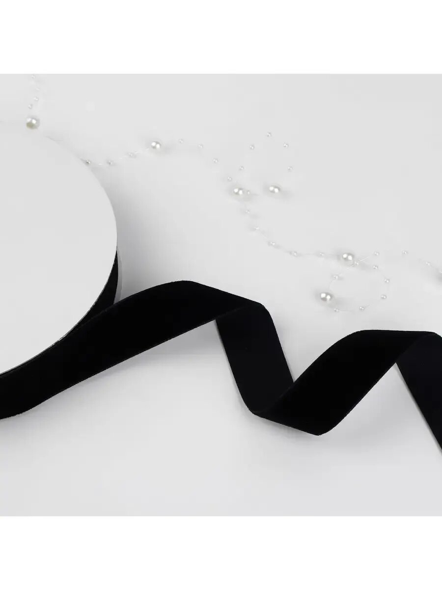 Лента бархатная цвет черный