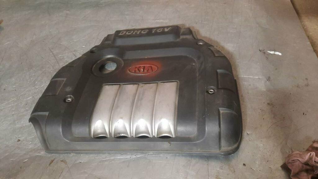 Декоративная крышка двигателя Kia Magentis рест. 2004