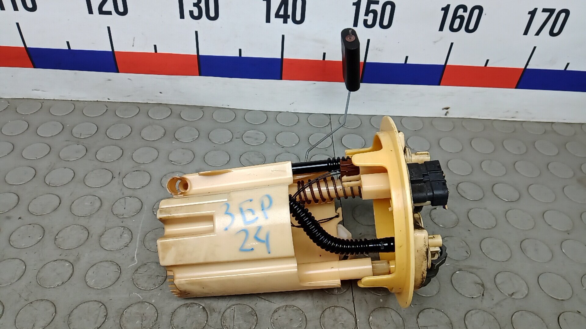 Датчик уровня топлива PEUGEOT 308 1