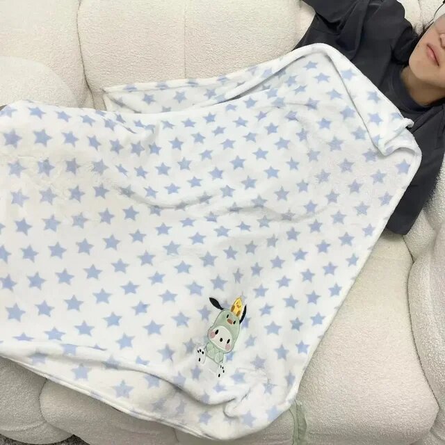 Пушистое одеяло MINISO Kuromi My Melody Cinnamoroll 80x100 см