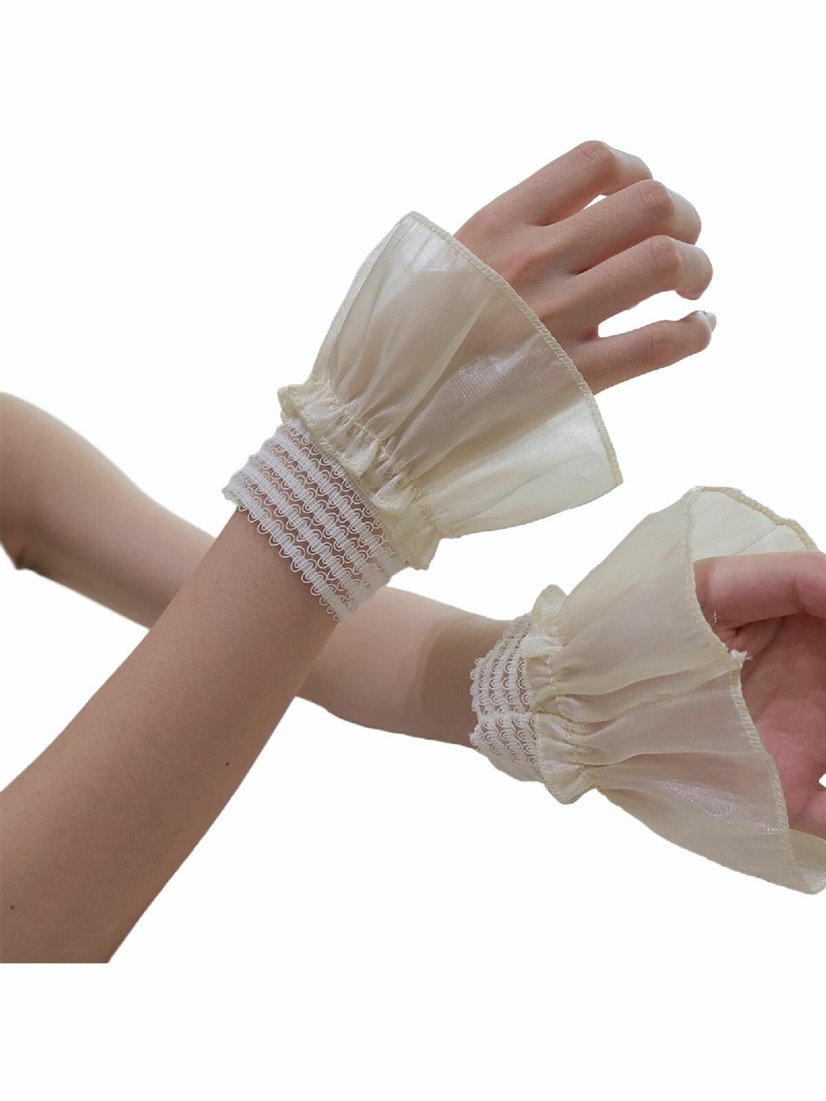 Фальшивые манжеты с цветами