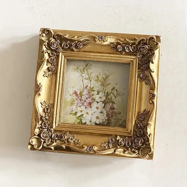Золотая античная фоторамка, Random photo pape