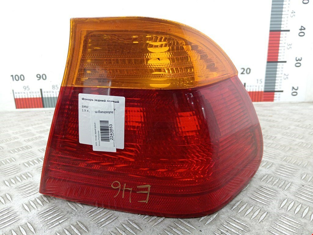 Фонарь задний правый BMW 3-Series (E46) 63218364922 арт. 2243853