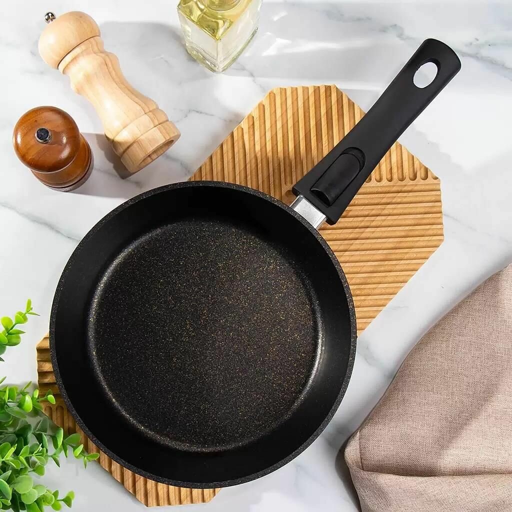 Сковорода Гурман литая алюминиевая, 22 см, антипригарная, Eclipse, со съемной ручкой, для индукционных плит