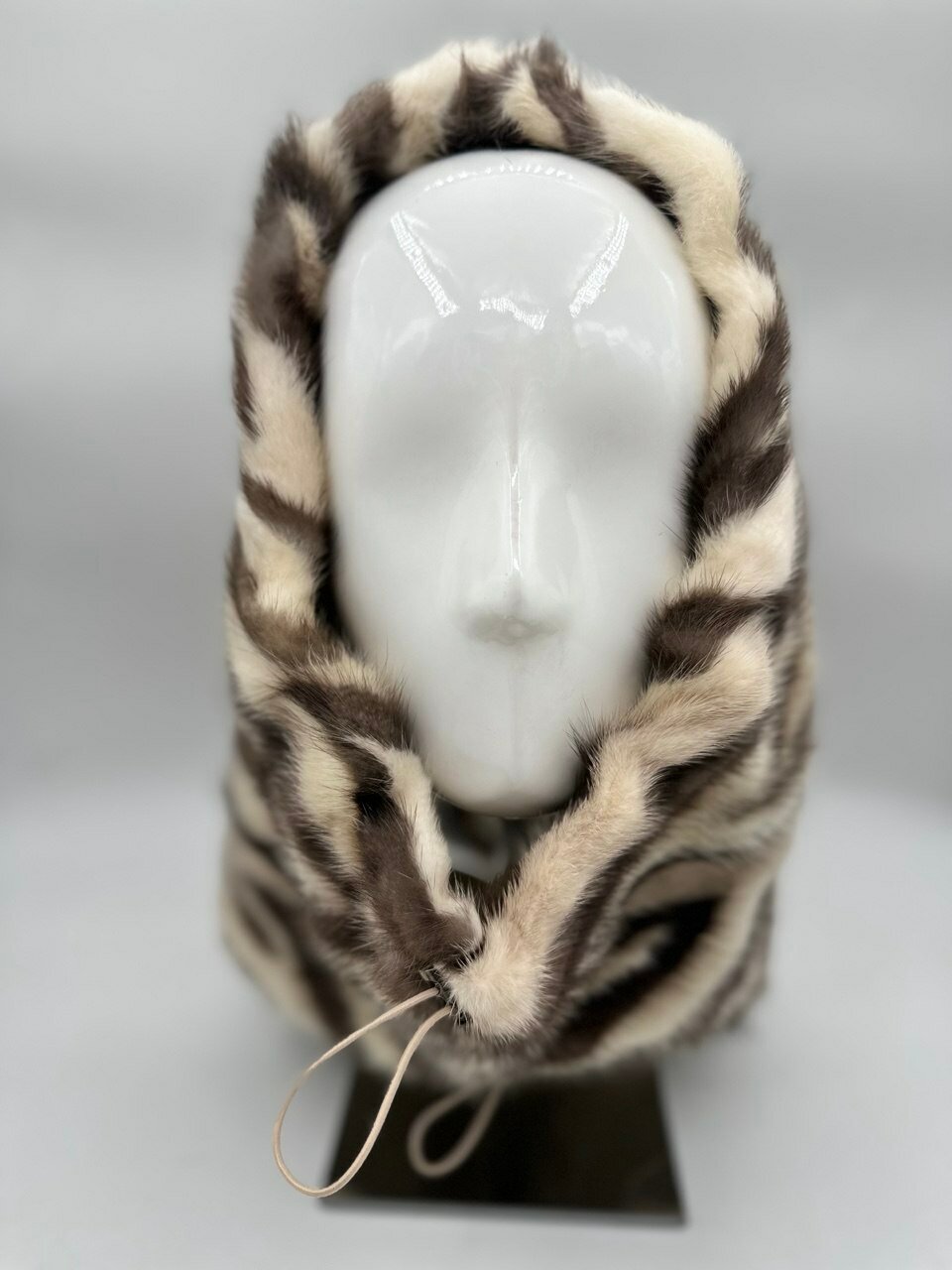 Капор модные головные уборы для девочек и женщин