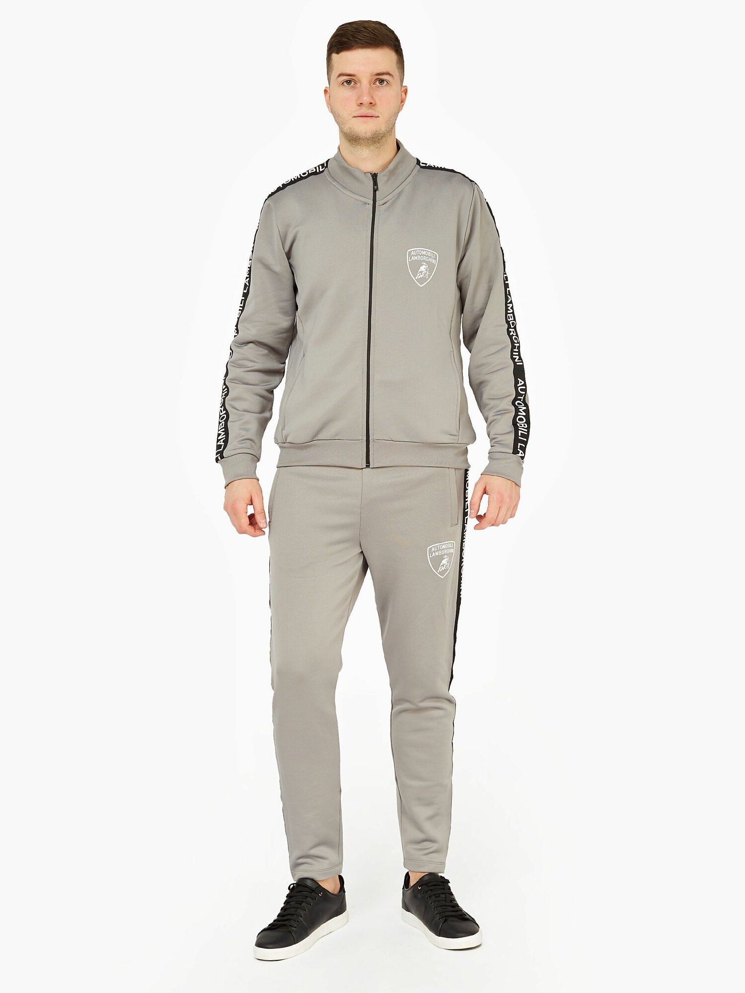 Комплект одежды