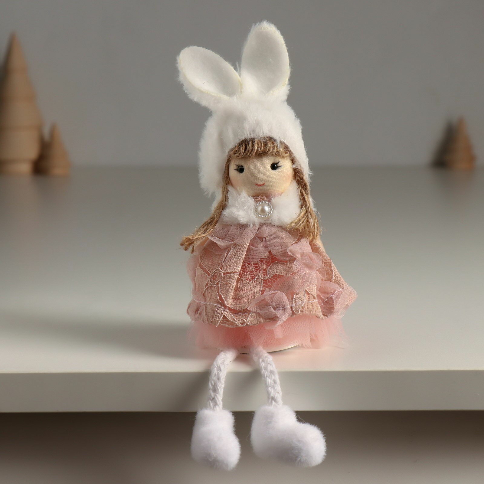 Интерьерная кукла текстильная "Девочка в цветочном платье в шапке с ушками", 5.5x7x19.5 см