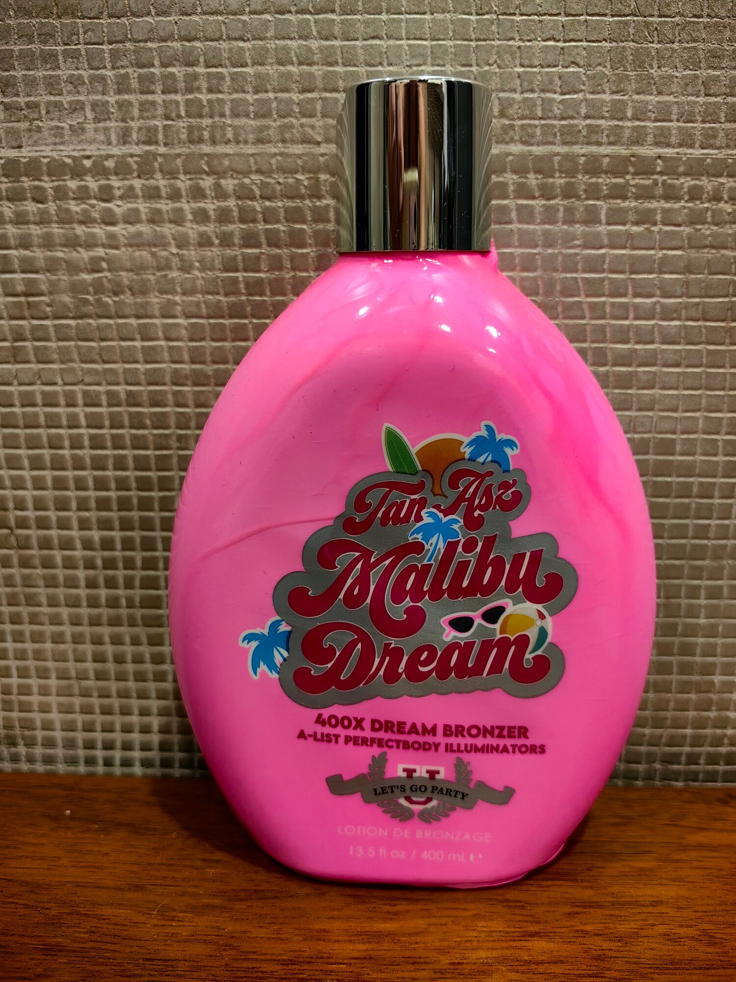 Расслабляющий лосьон для загара с бронзаторами мгновенного действия "Malibu Dream 400x Bronzer", 400 мл