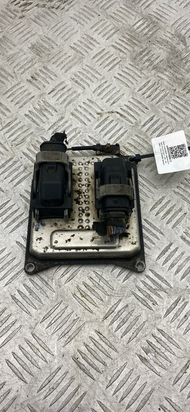 Блок управления двигателем для Opel Vectra C 1.8 OEM 55355631