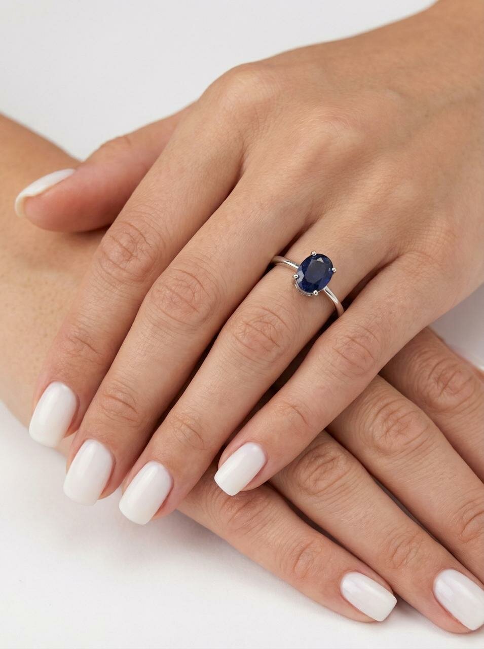 Кольцо тонкое, серебро, 925 проба, родирование, сапфир