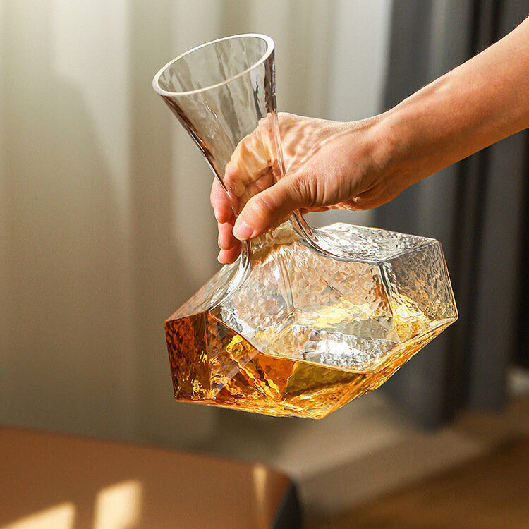 Геометрический декантер для домашнего использования, интернет-знаменитость, легкая роскошь, высококачественный европейский стиль, набор разделителей для вина из безсвинцового стекла