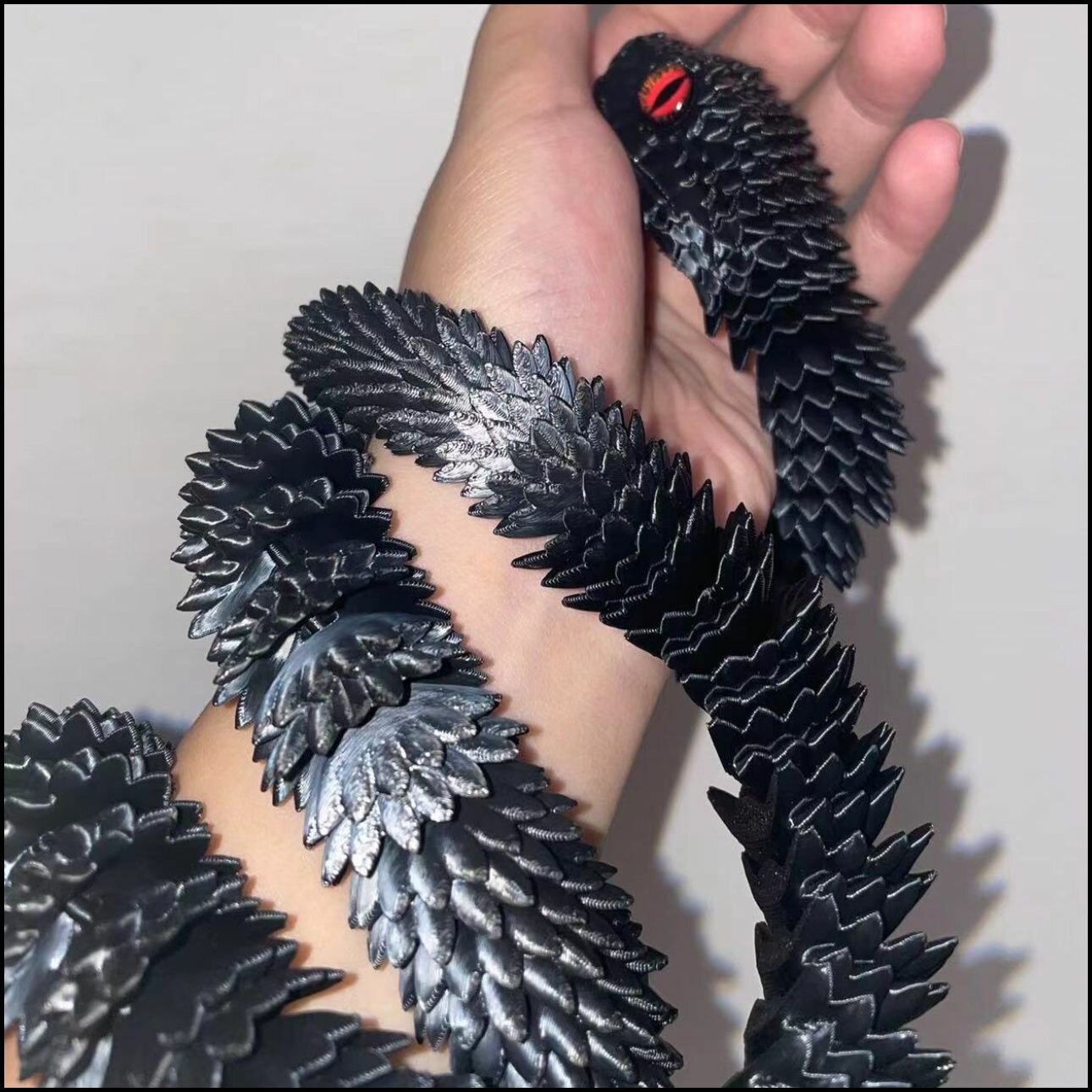 Напечатанная на 3d-принтере модель игрушки-змеи 60cm